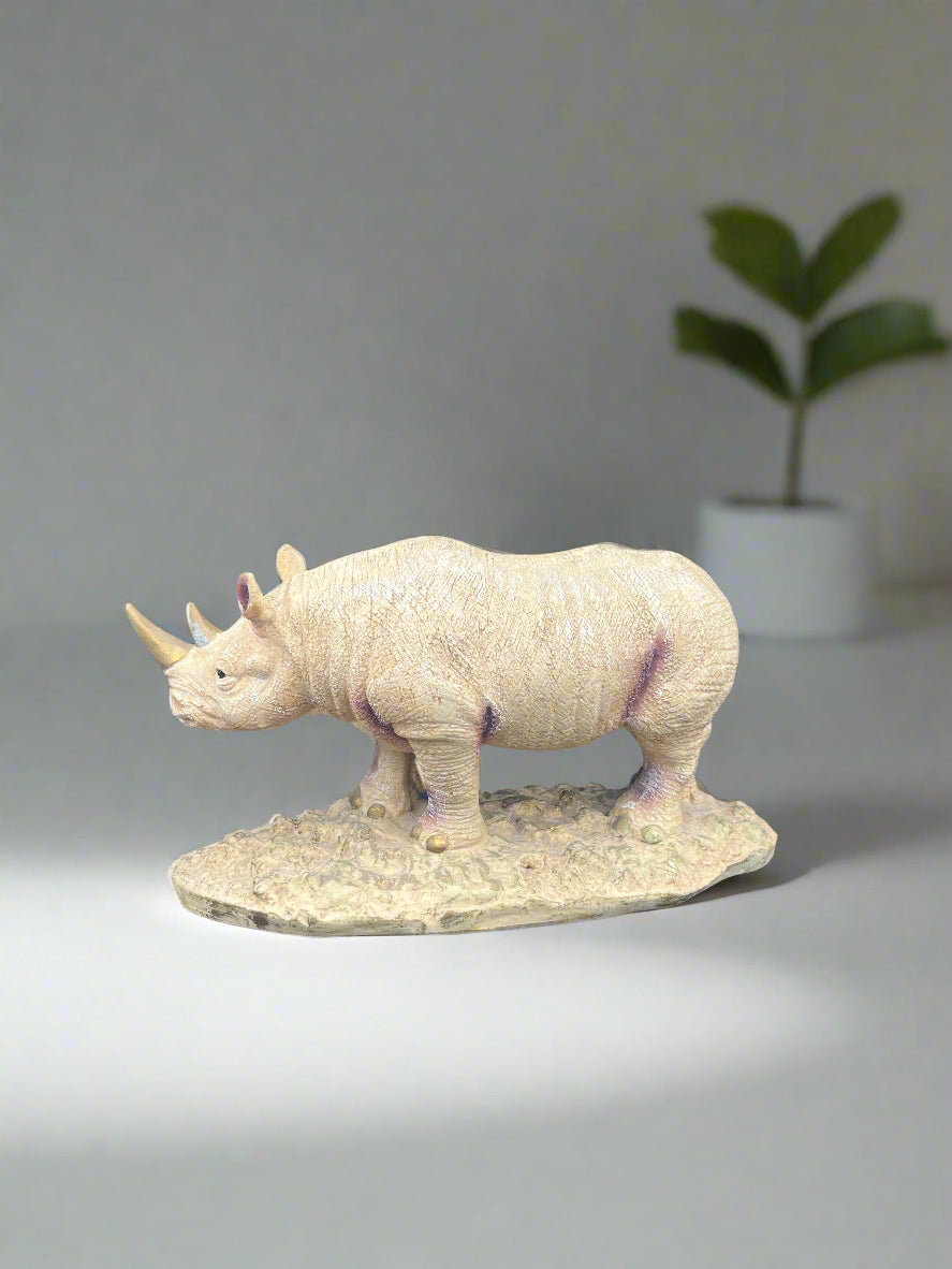 Majestic Rhino Figurine – A Symbol of Strength and Elegance – THE DECOR ...